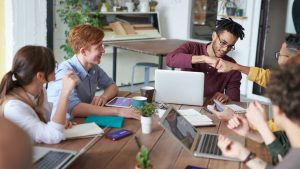 Business simulation tips for students - Discover SimVenture